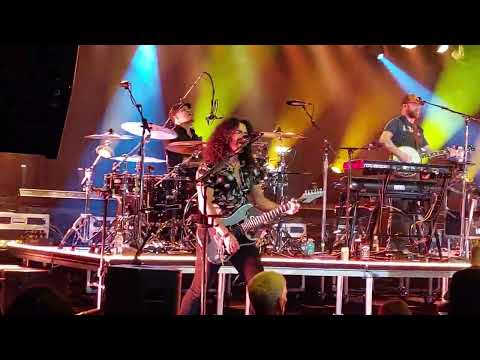 Chase Rice- "Ready Set Roll", @hbogie321go - YouTube