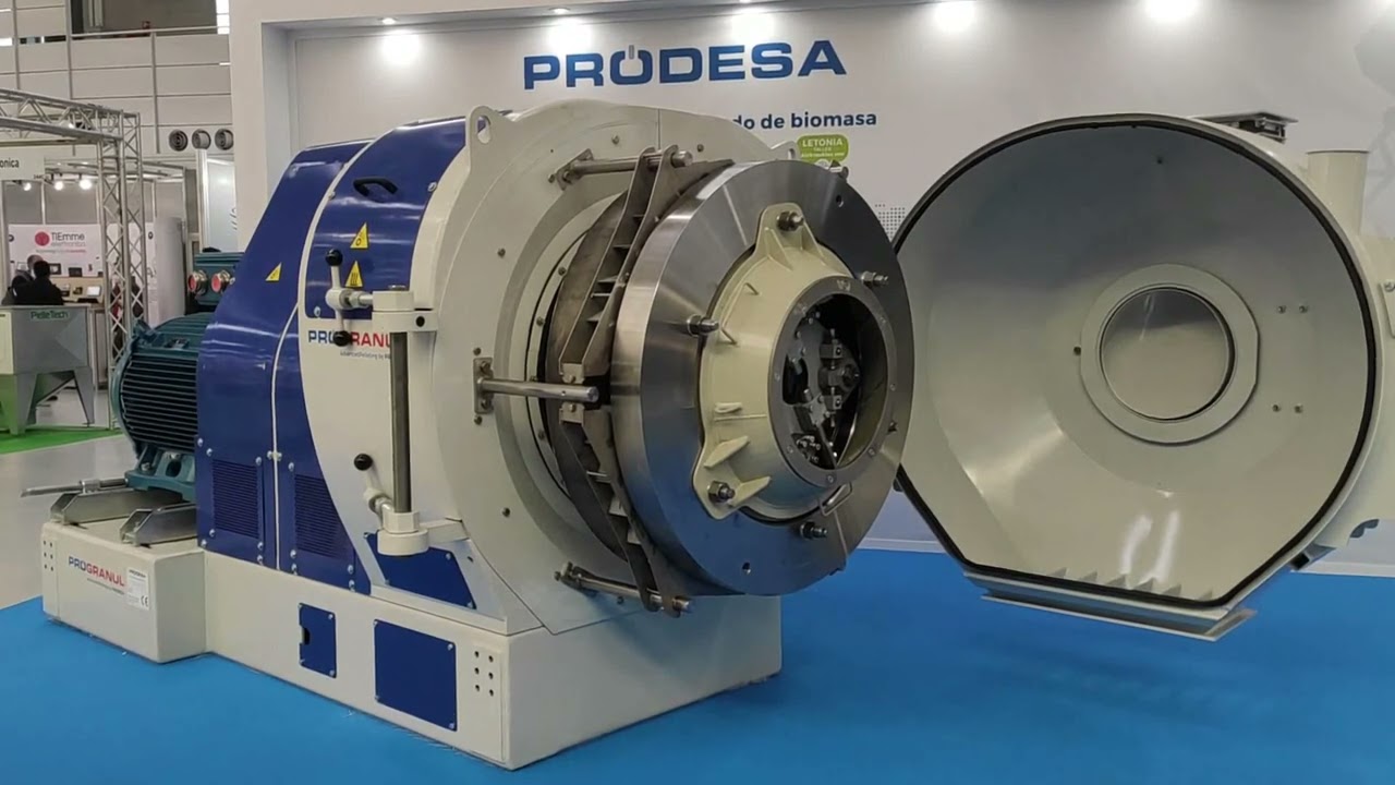 Prodesa Progranul Toro Pellet Mill - YouTube