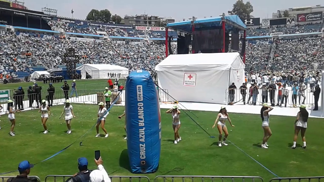 Sexys Edecanes del Cruz Azul ⭕🔥 - YouTube