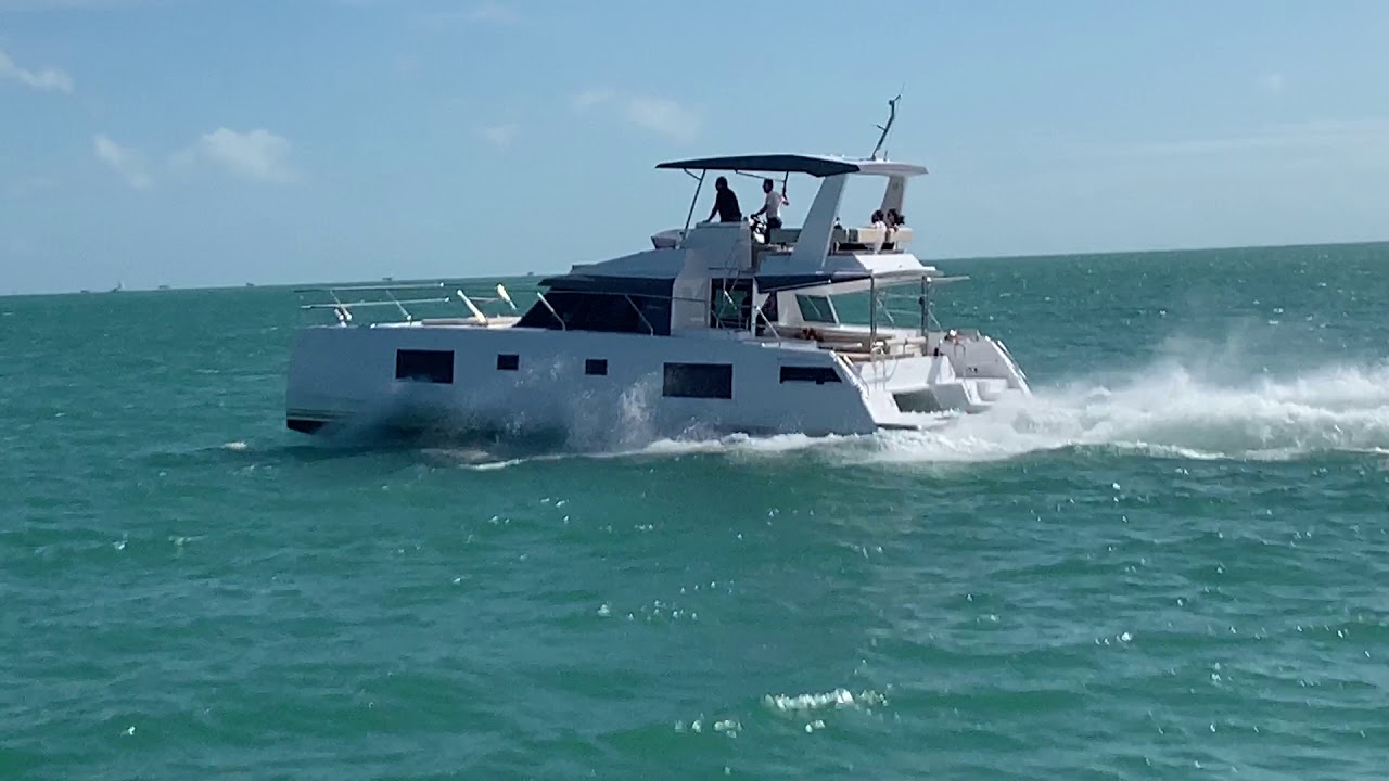 Nautitech 47 Power Catamaran, Miami Test Sail - YouTube