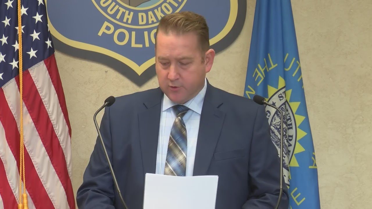 UPDATE: One arrested, one at large in Sioux Falls homicide - YouTube