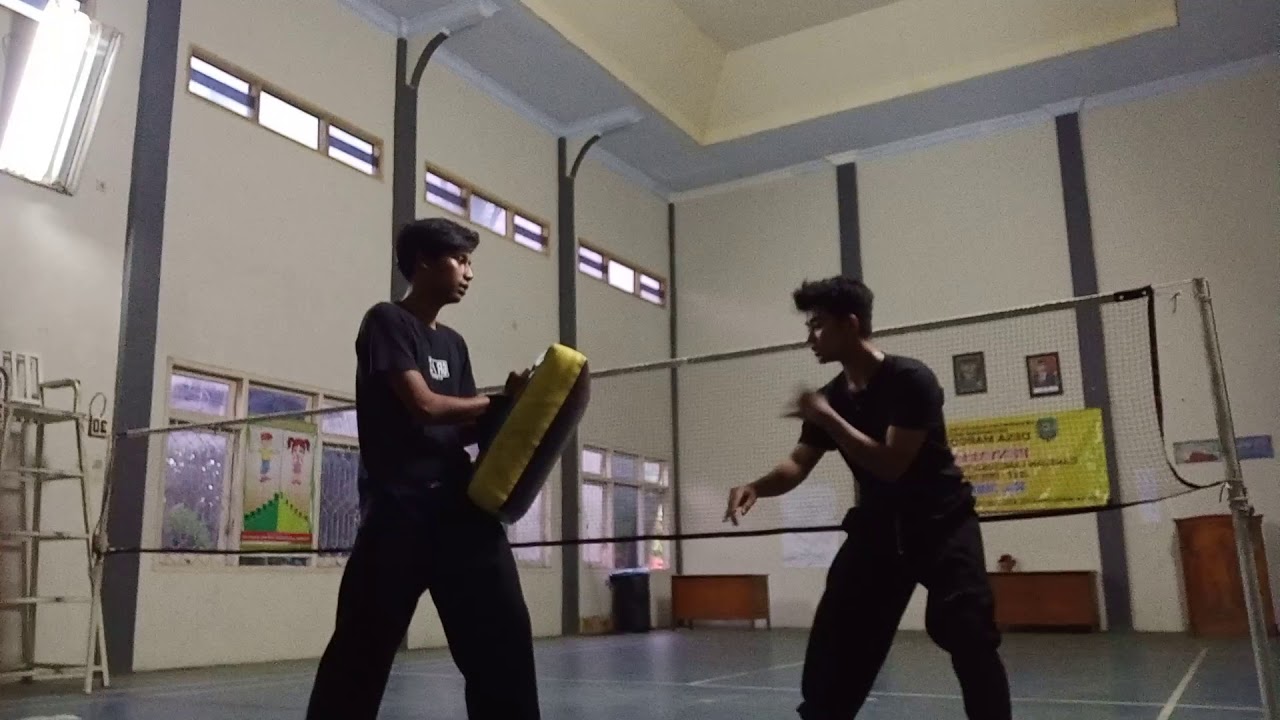 cara melakukan teknik guntingan - YouTube