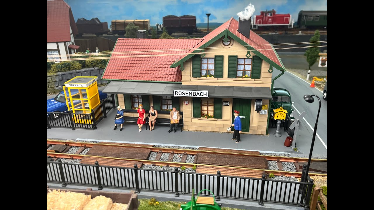 G Scale Piko DB Inside Layout - YouTube