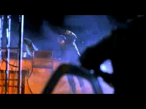 Eight Legged Freaks Arac Attack Official Trailer! - YouTube