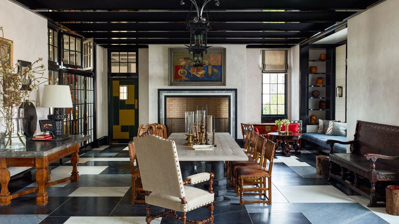 Inside An American Style Home Shows An Eclectic Flair With Maximalist ...