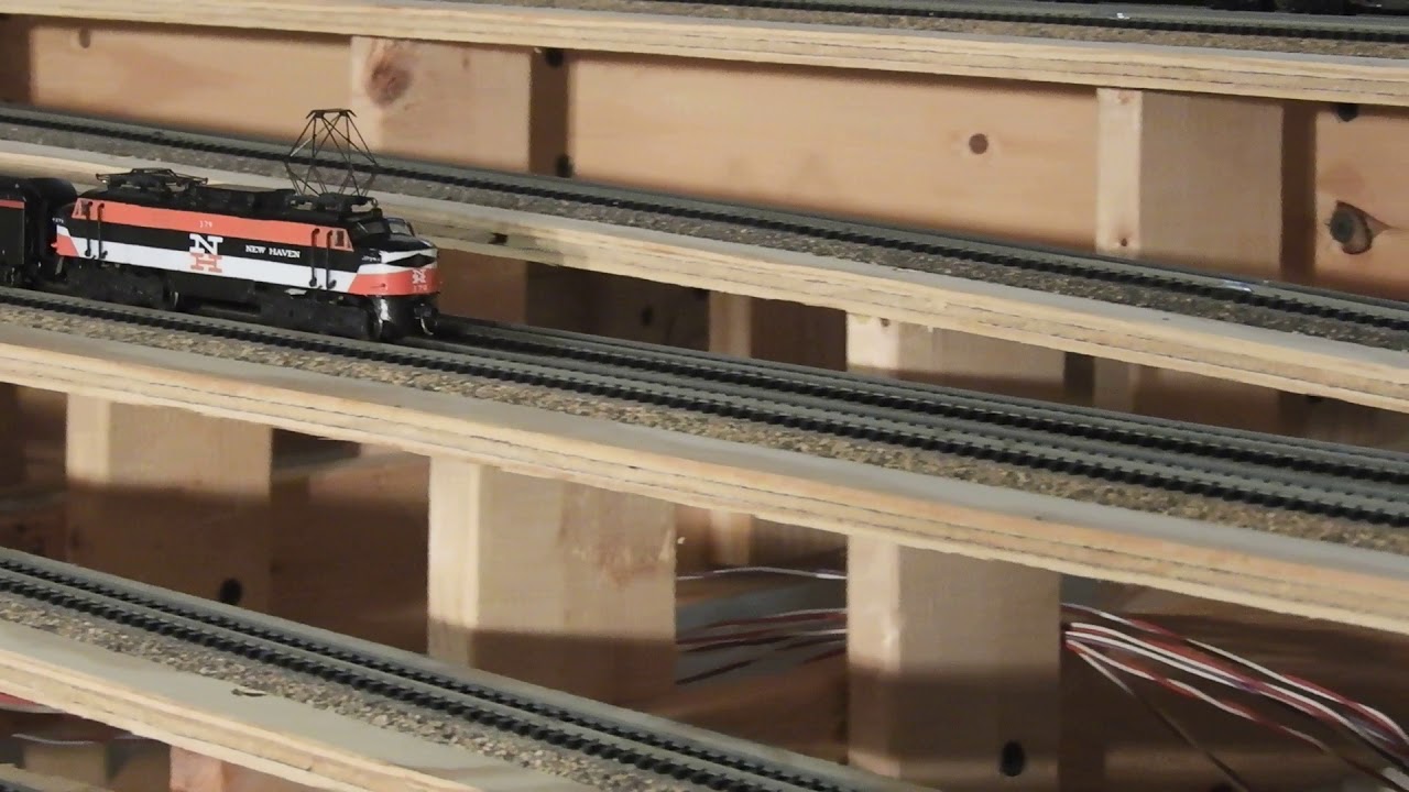 N gauge Shapeways EP-5 build. - YouTube
