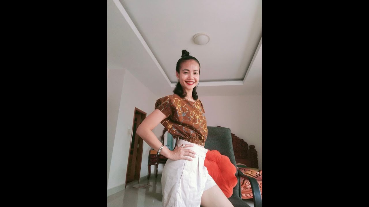 Fun time with Alin yoga 💛🤍 - YouTube
