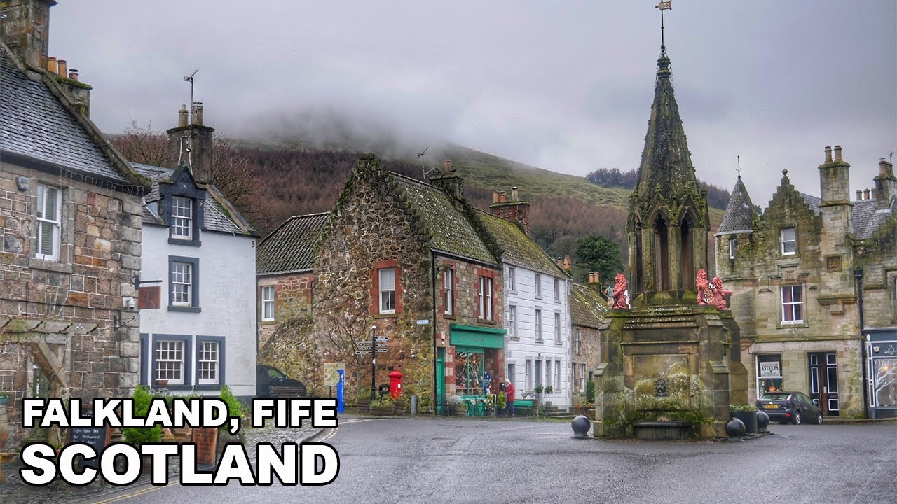 Falkland, Fife Walking Tour | Outlander Filming Locations | Scotland in ...