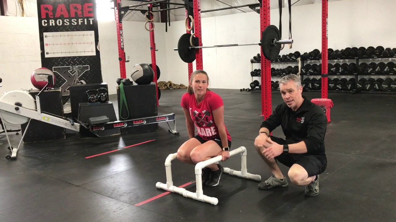 RARE CrossFit L Sit Hold - YouTube