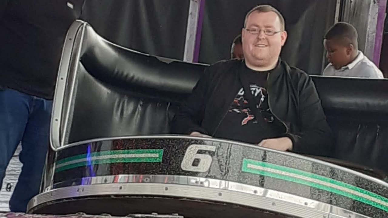 George rides on Paul Nichols's Supreme Waltzer at Blackheath Easter ...