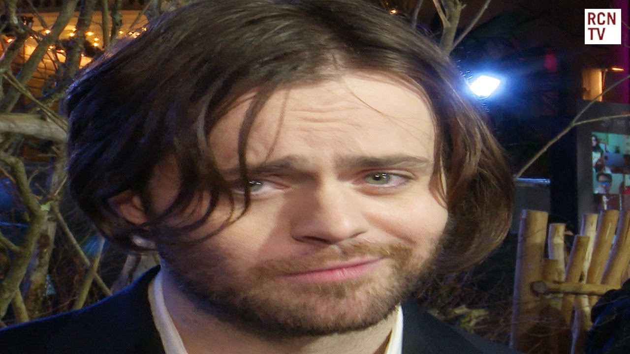 Joey Batey Interview The Witcher Season 2 World Premiere - YouTube