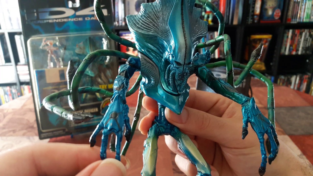 Trendmasters ID4 Alien Science Officer figure review! - YouTube