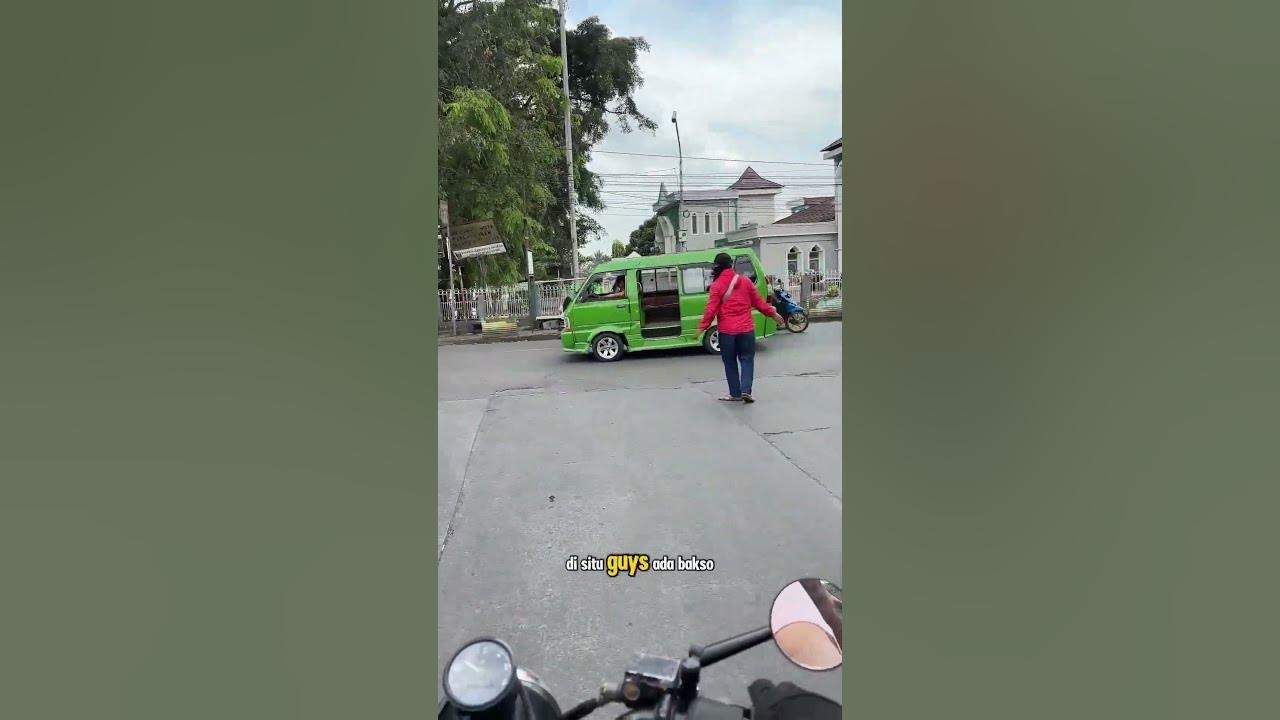 BAKSO MANG IYUS Part 1 #kuliner #jalanjajan #foodie #video #shorts #fyp - YouTube