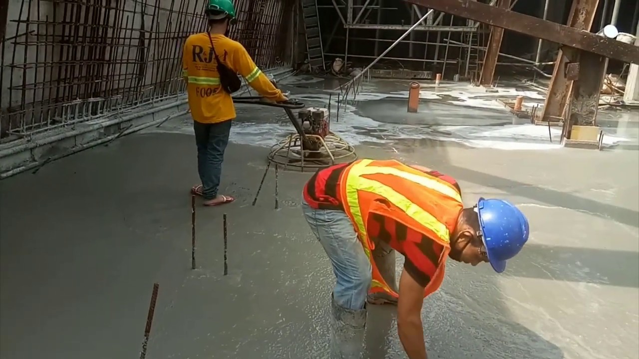 ACTUAL VIDEO ON CONSTRUCTION SITE - YouTube