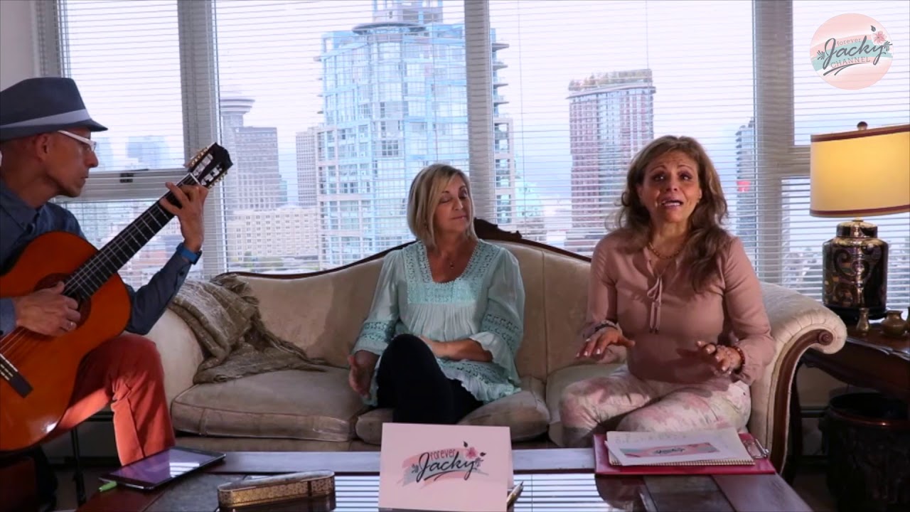 ENTREVISTA A ANA LABRADOR CONFERENCISTA INTERNACIONAL - YouTube