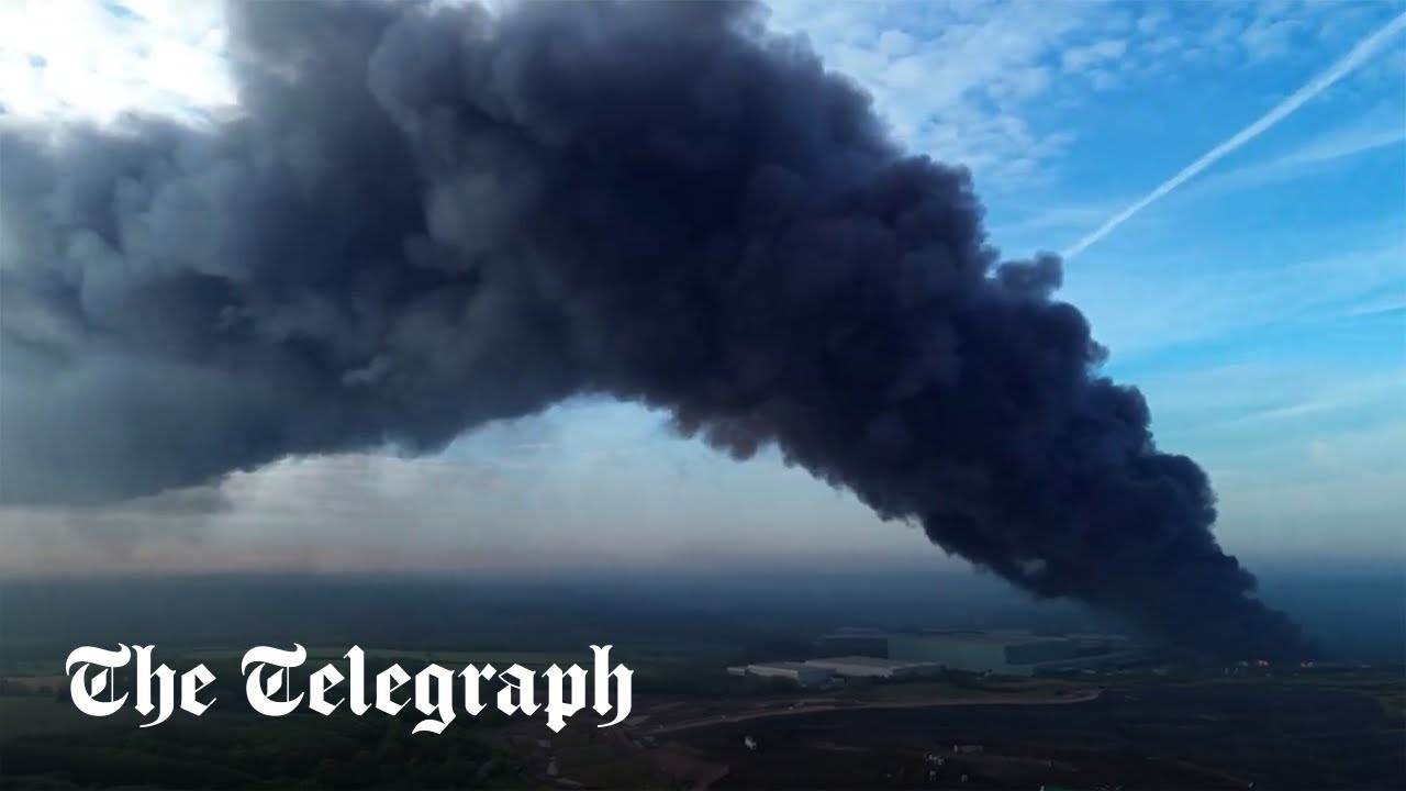 Large factory fire breaks out as residents warned over fumes - YouTube