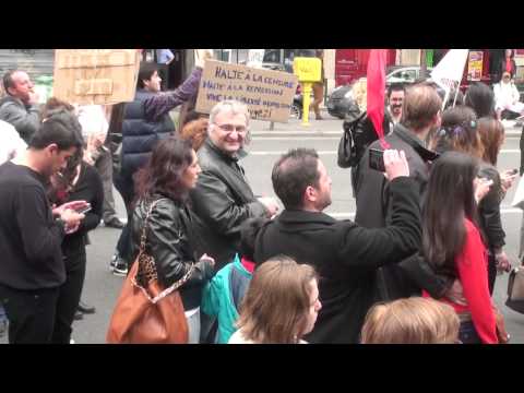 FRANSIZ SENATÖR PARİS'TE TAKSİM GEZİ PARKI EYLEMİ YÜRÜYÜŞÜNE KATILDI