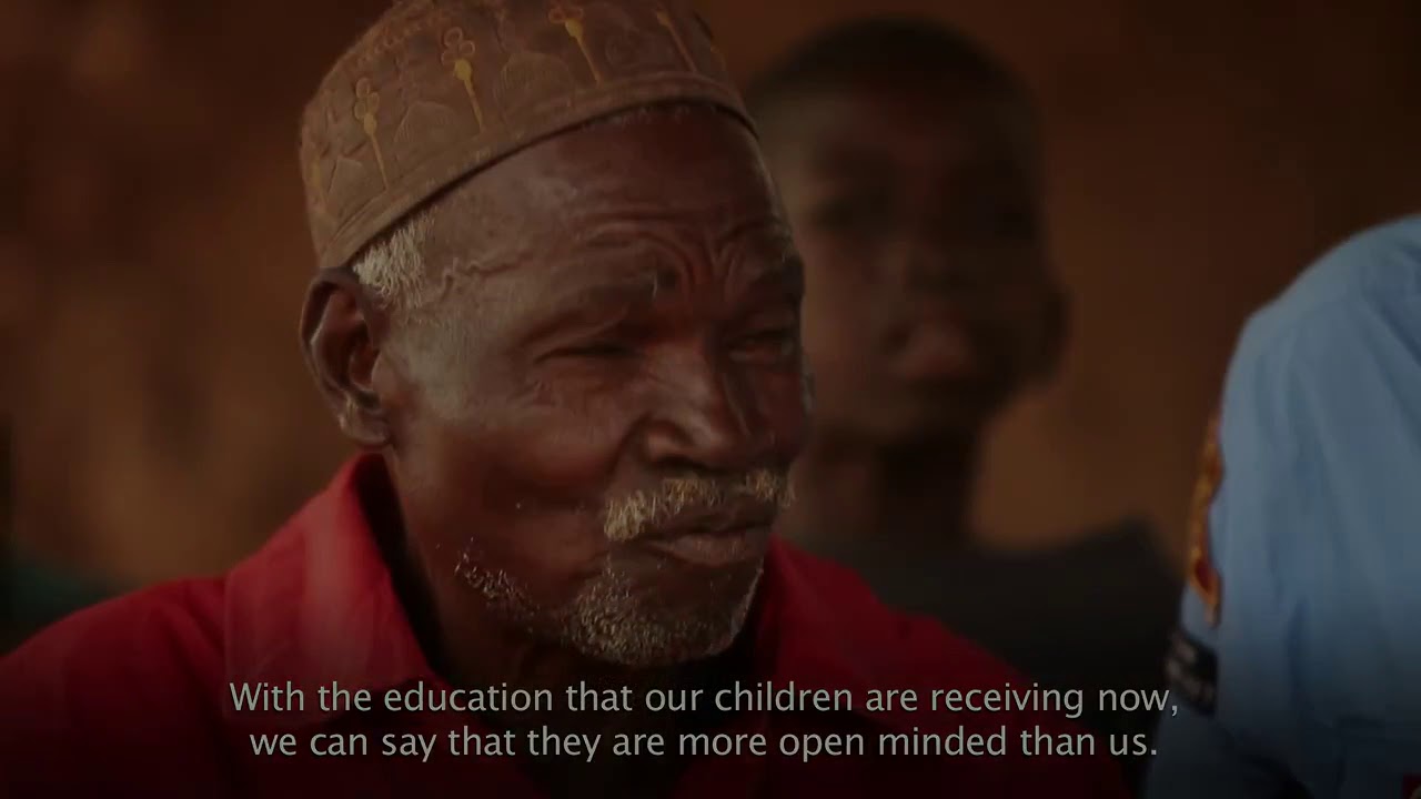 Aaron Doering: Earthducation Expedition 1 Burkina Faso, Africa - YouTube