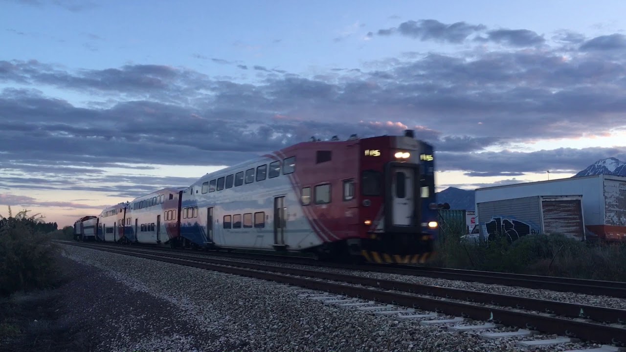 FrontRunner Trains in Salt Lake City - YouTube