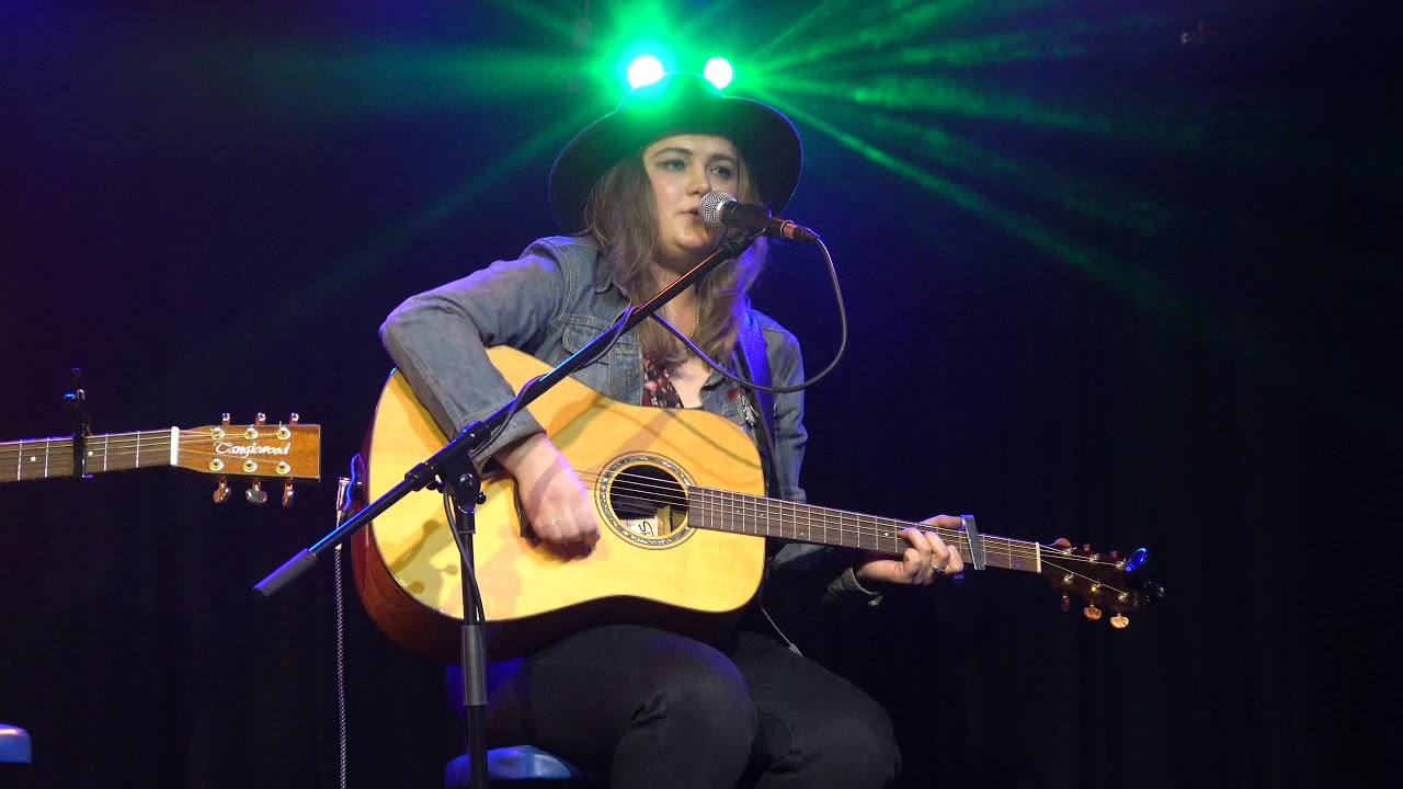 Shannon Hynes – Hide @ Belles & Gals Show Case VI @ The Water Rats 19 ...
