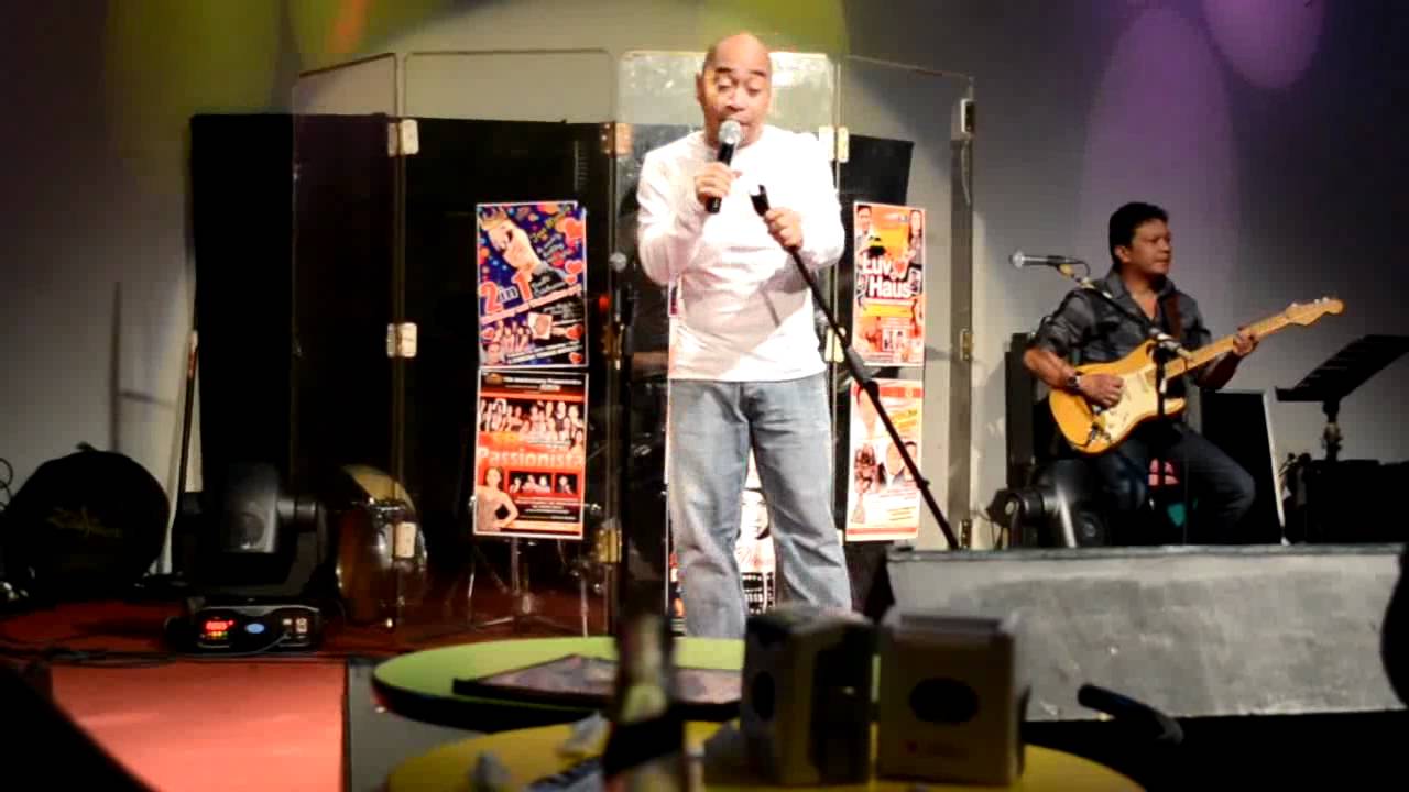 WALLY BAYOLA - TOO MUCH LOVE WILL KILL YOU Feb 5, 2011 - YouTube