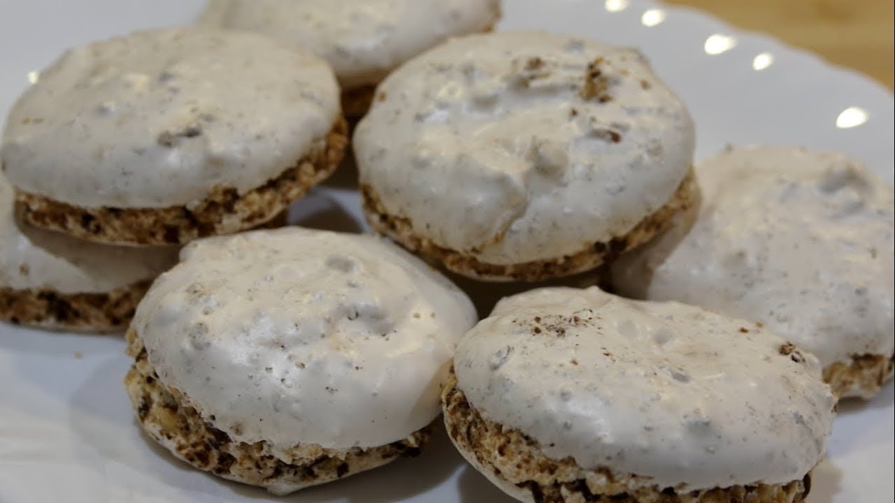 Quick and easy recipe Meringue cookies with nuts and chocolate - YouTube