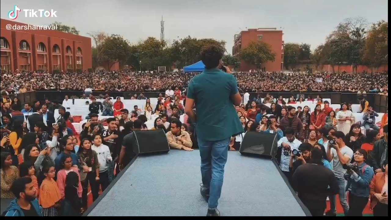 Darshan Raval sad song live performance... #darshanraval - YouTube