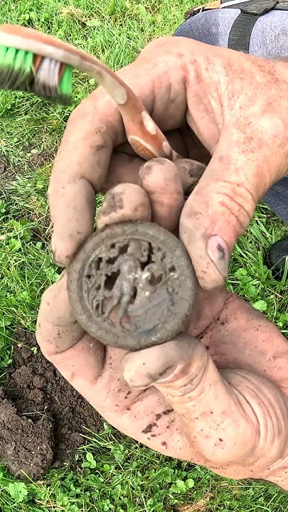 Metal Detecting Cloak Button 1800 Silver Coins Relics Toys Farm Western NY #metaldetecting # ...