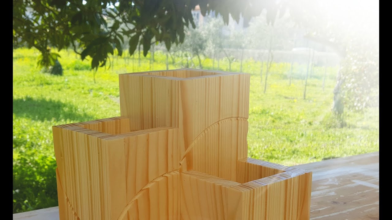 Incastri e fresate per decorare - YouTube