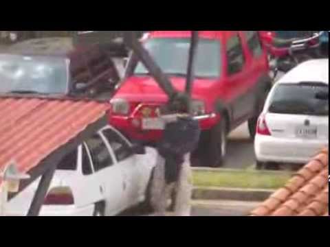 LOS TUPAMAROS EN LAS RESIDENCIAS MONSEÑOR CHACON DE MERIDA - YouTube