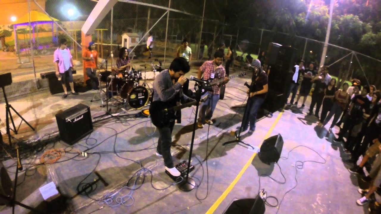 Red Song - Monkey Bleach @Music in Da House - YouTube