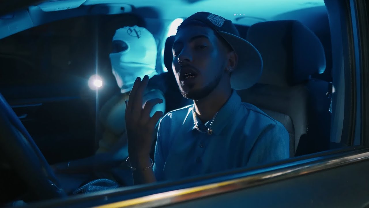 BLUE B - BOP (OFFICIAL VIDEO) - YouTube