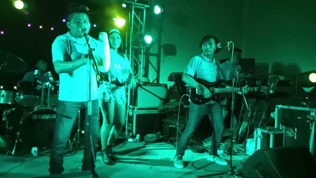 Monterrey con los cholos de la cumbia - YouTube