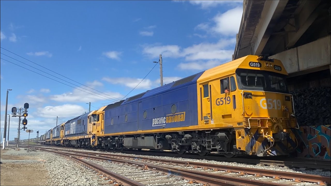 Down 7731V Pacific National grain with G519 8171 8116 8124 departing ...