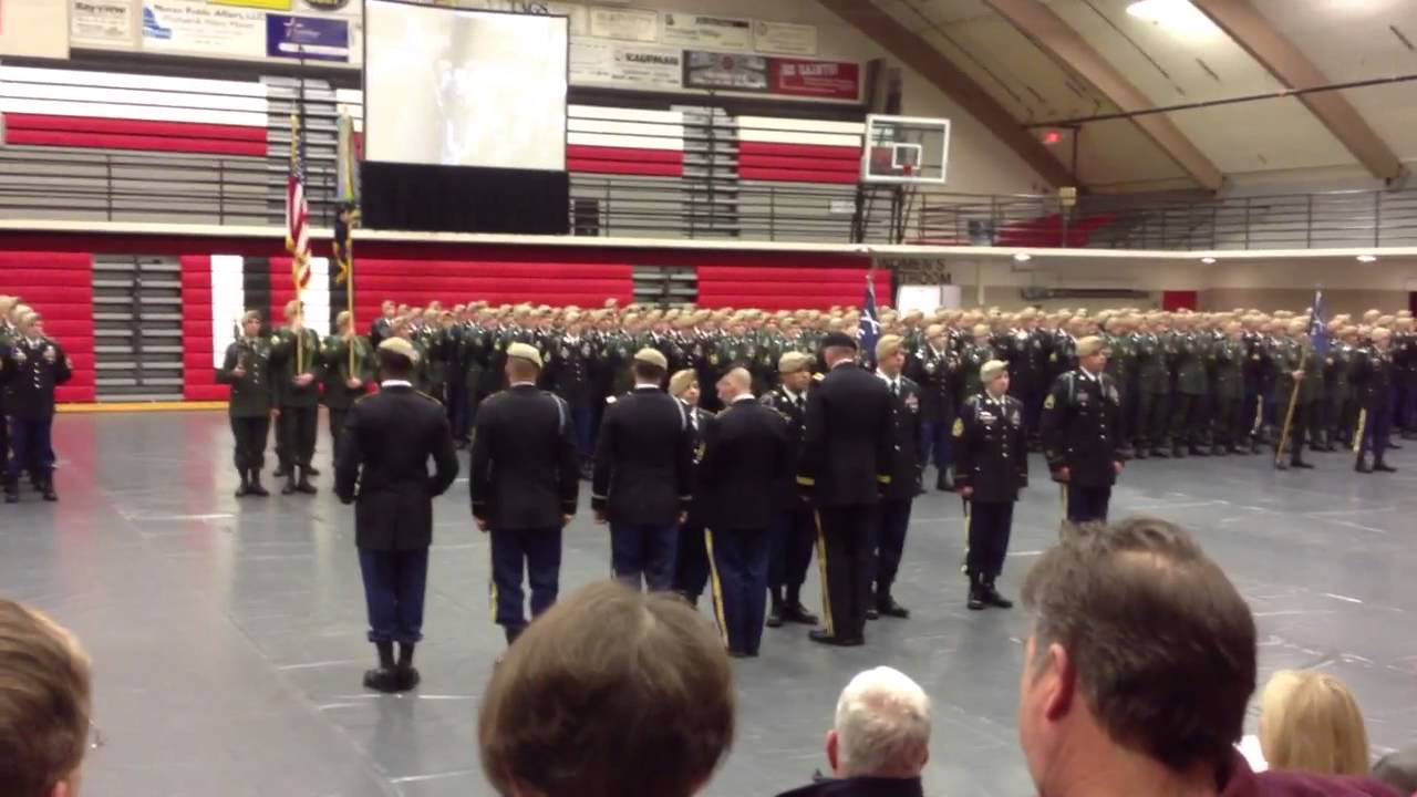 Awards ceremony for 2nd Ranger bn 2/75 - YouTube