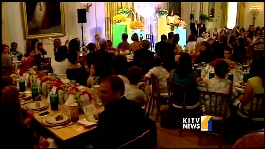 Local girl Eleanor Cowell dines at the White House - YouTube