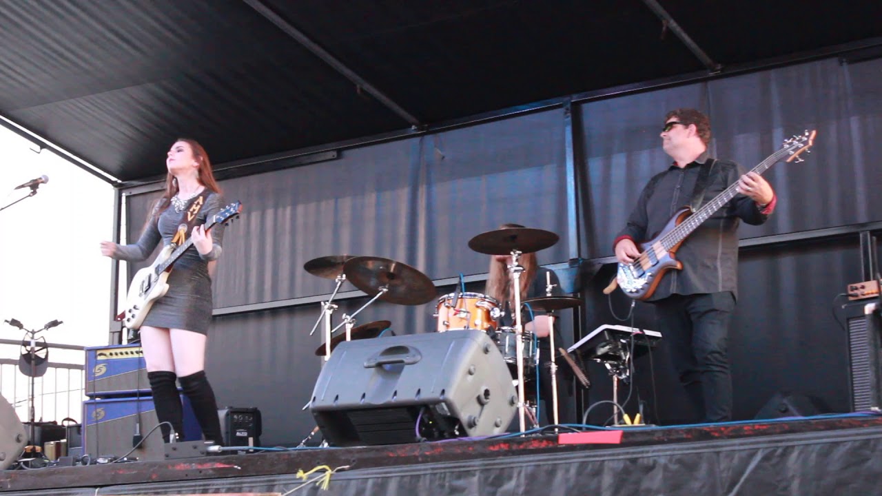 ALLY VENABLE BAND AT MARKER 48 3 YEAR ANNIVERSARY - YouTube