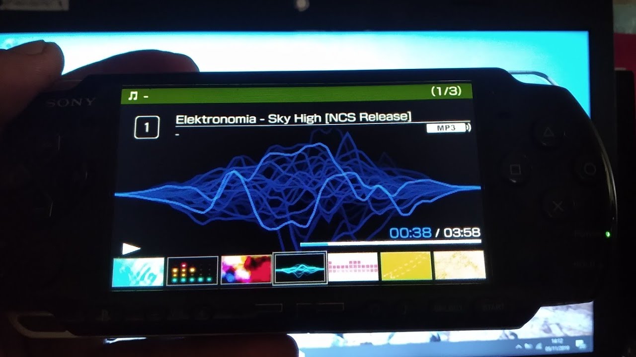 Como colocar música MP3 nó seu PSP - YouTube