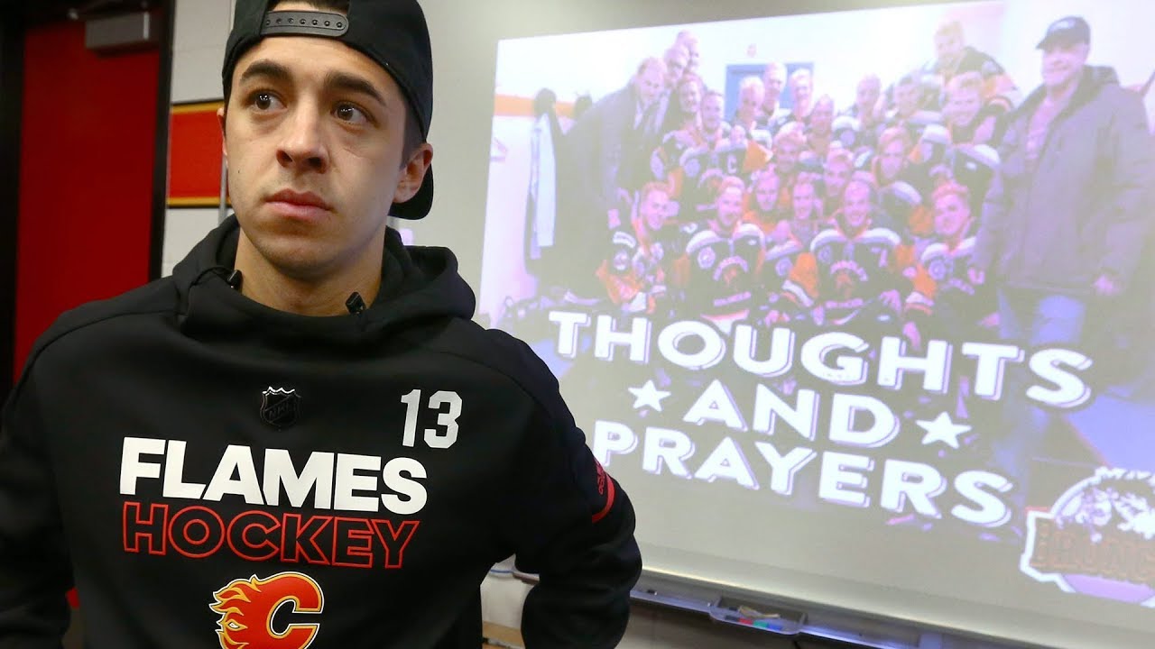 Calgary Flames react to news of Humboldt Broncos bus crash - YouTube
