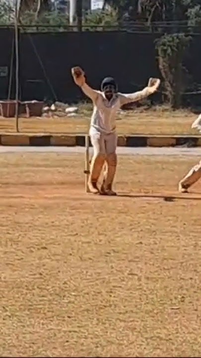 Glimpse of my Wicket Keeping #cricket #stumping - YouTube