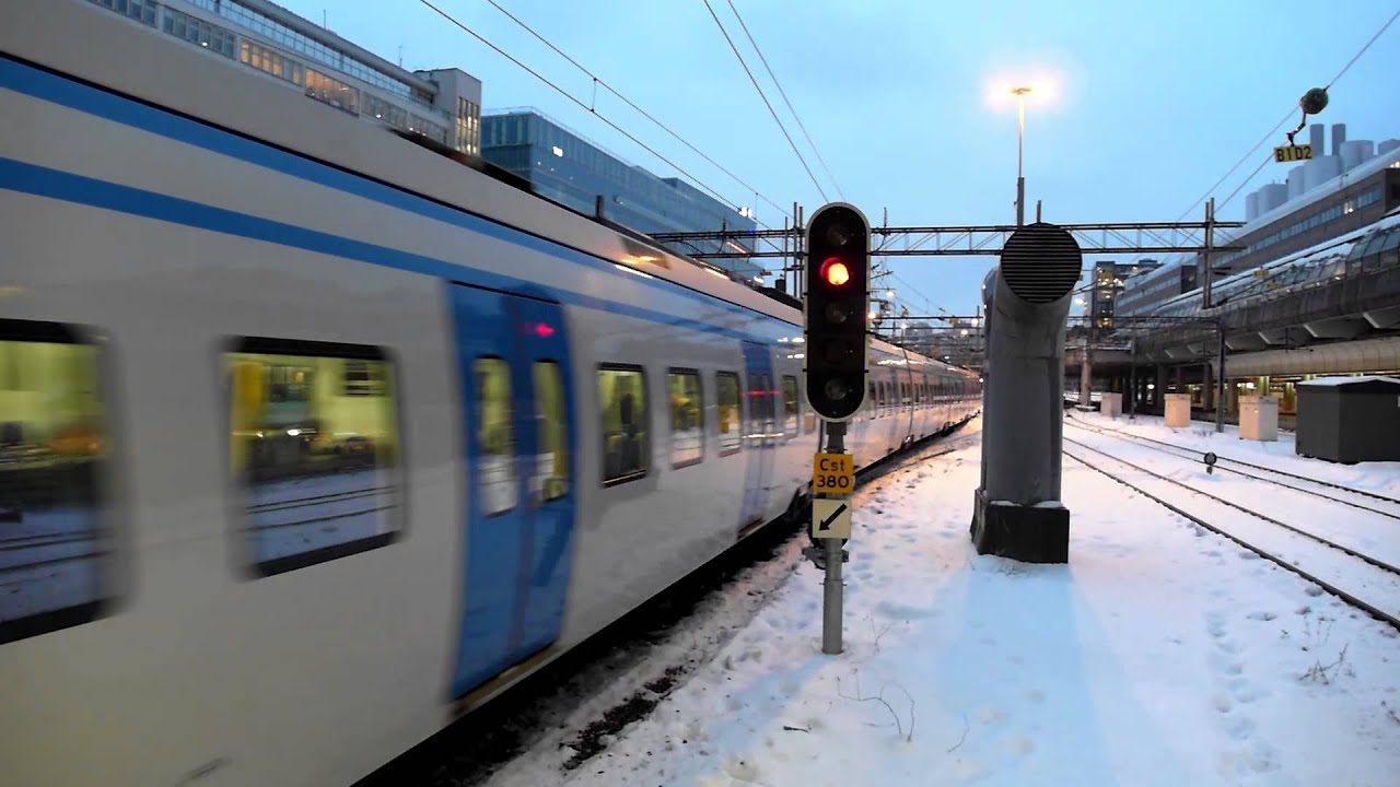 SL X60 at Stockholm C - YouTube
