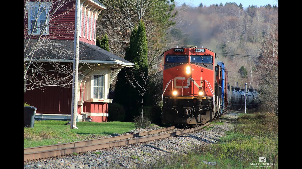 CN 2299 East, Near The Old Rothesay Train Station 05-14-2015 - YouTube