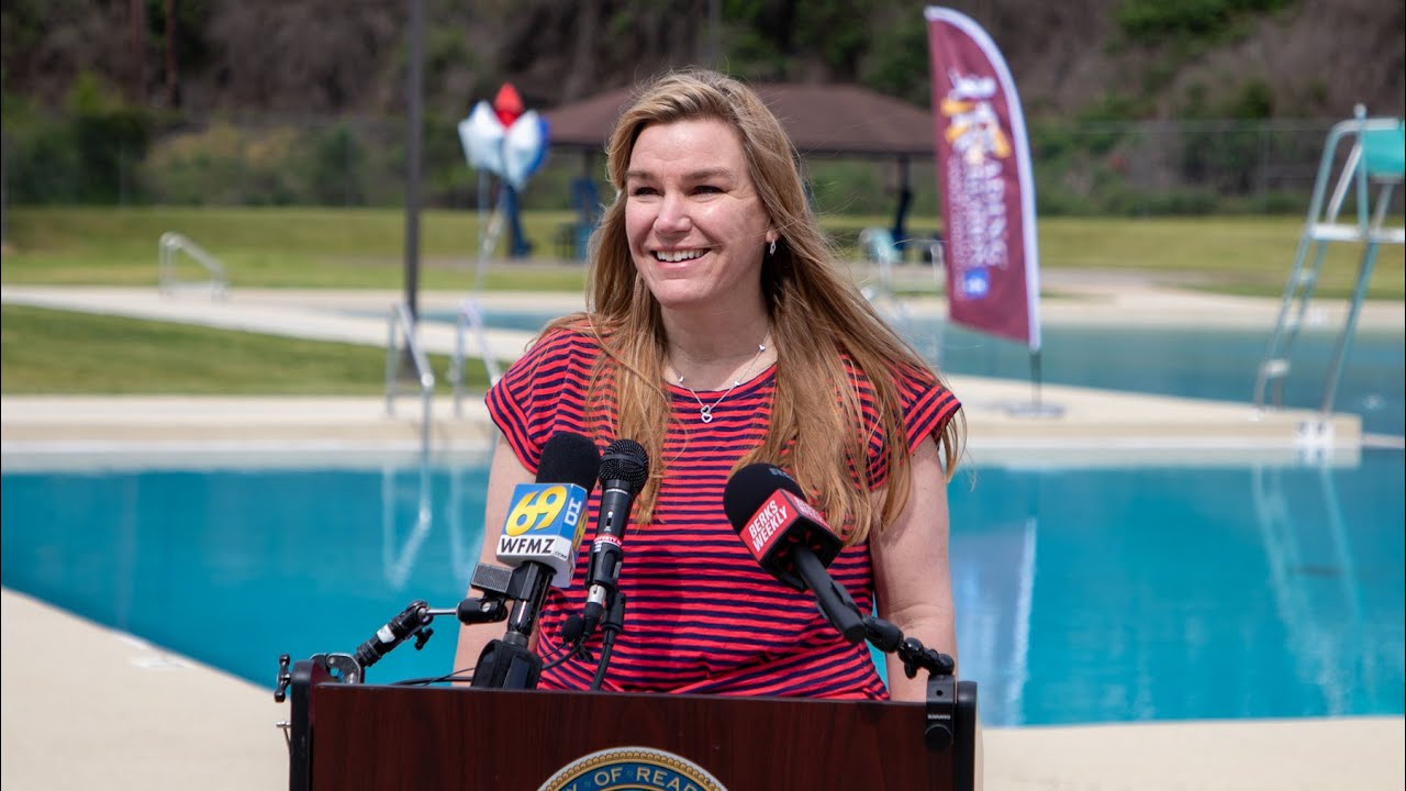 City officials celebrate re-opening of Schlegel Park Pool following two ...