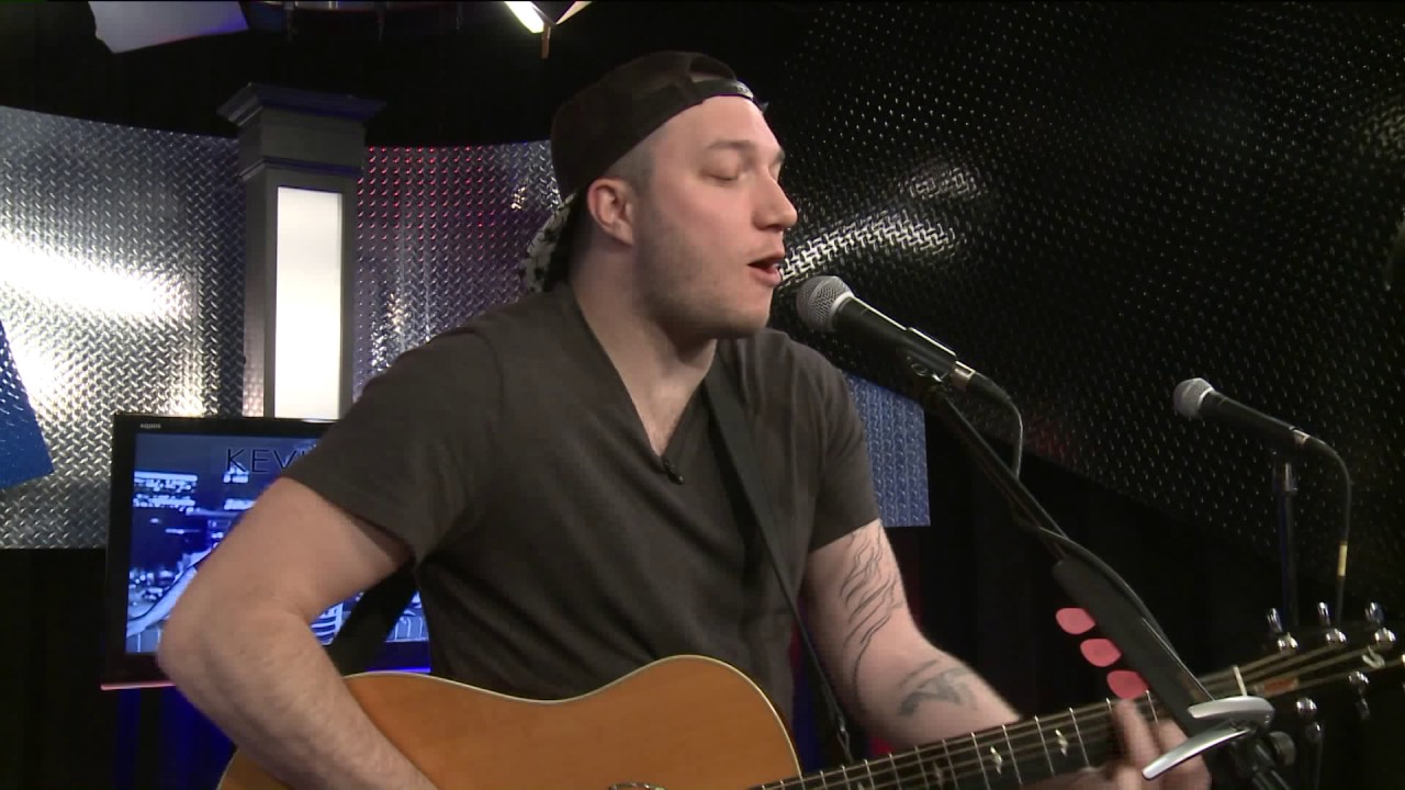 FOX 2 9AM KEVIN BABB PERFORMS - YouTube