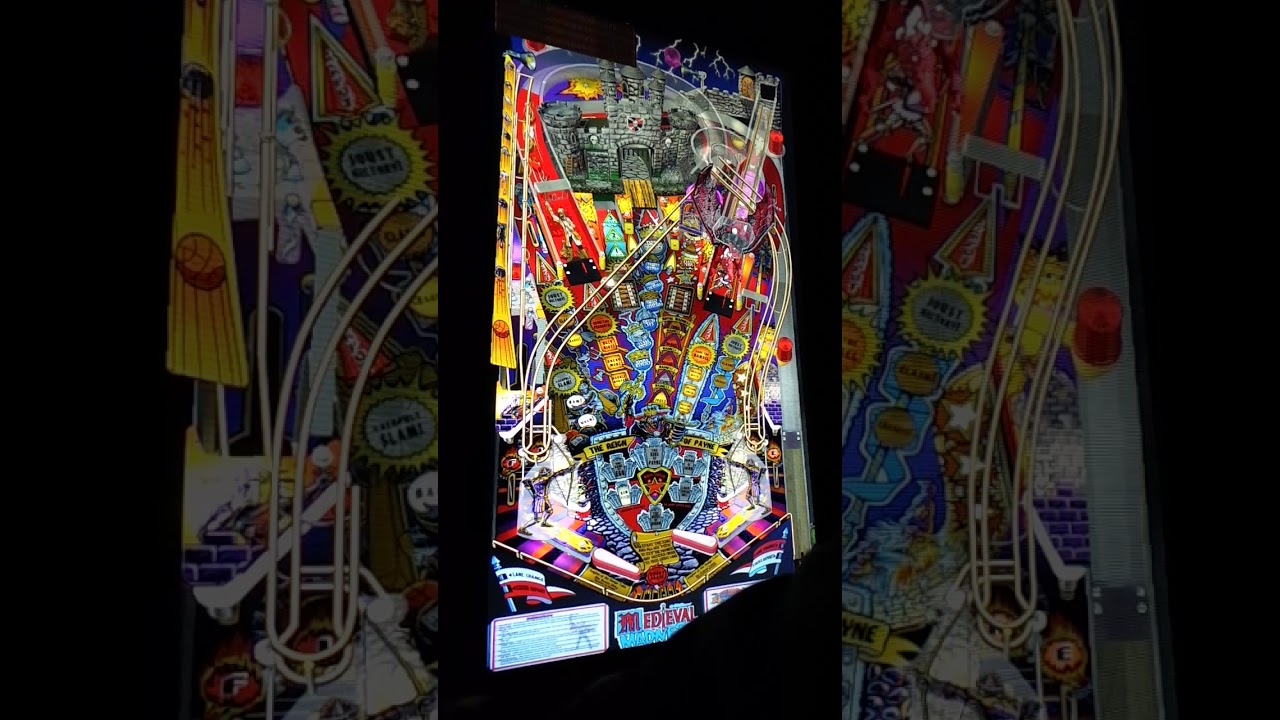 Vertical Pinball Machine /w Visual Pinball Medieval Madness - YouTube