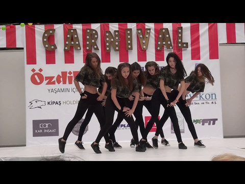 Bazaar Day Hiphop Dance Show - ACI Lise 2