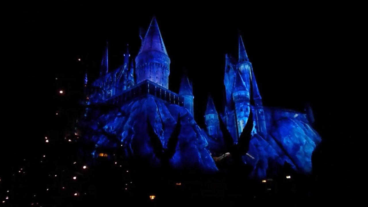 Hogwarts Castle Night Show @ Universal Studios Hollywood - YouTube