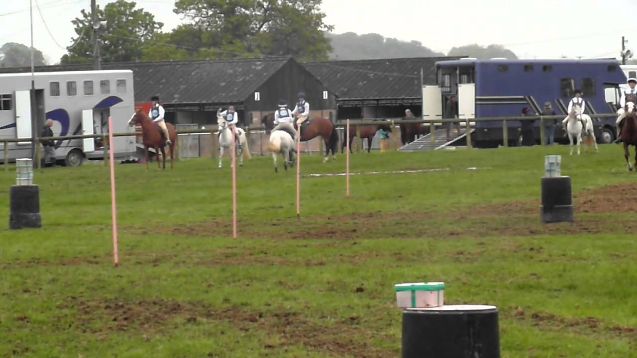 Mounted Games Area 2012-AND THE CROWD GOES WILD-Pyramid race! - YouTube
