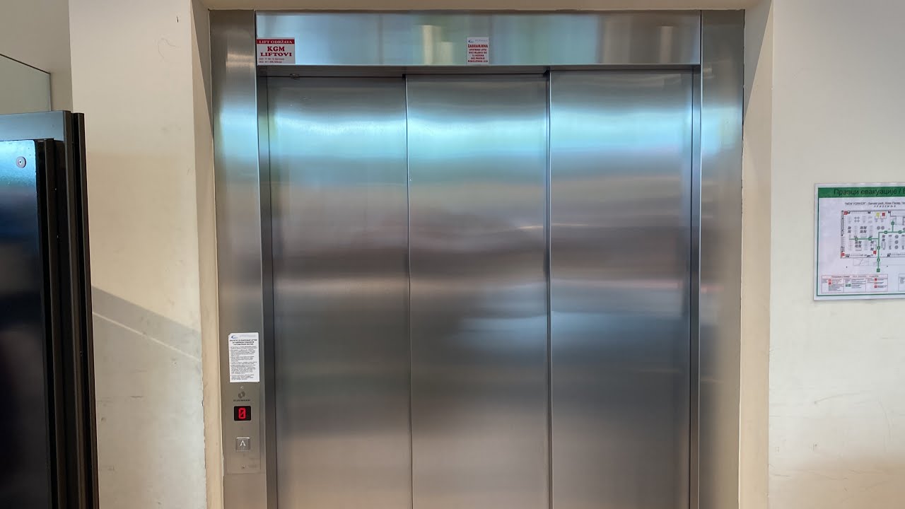 [3-Speed Door !] Hydraulic Kleemann Elevator @ NewYorker, Samald Park ...