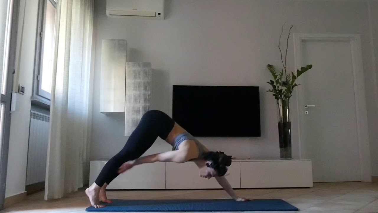 PUSH UPS +TOUCH ANKLE - YouTube